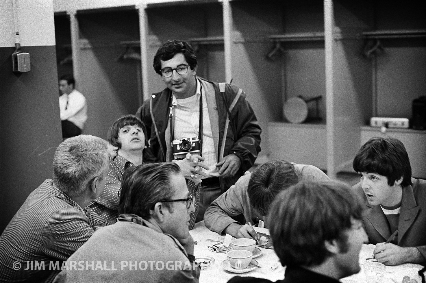 LEICA M 246 รุ่นพิเศษสลักชื่อ JIM MARSHALL ช่างภาพร็อคแอนด์โรลในตำนาน